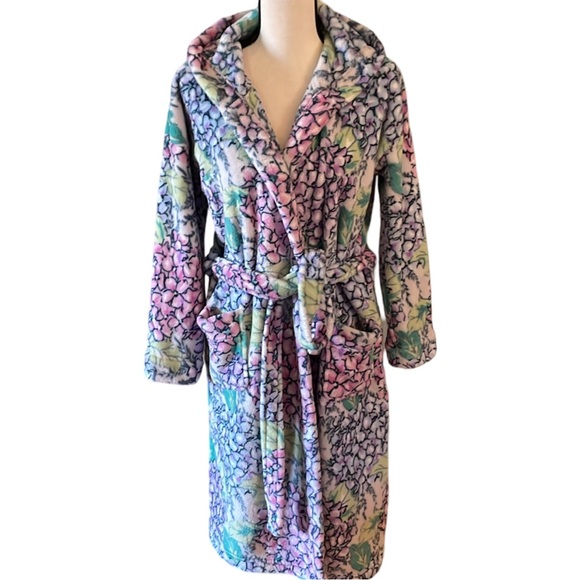 Vera Bradley | Intimates & Sleepwear | Vera Bradley Plush Vibrant ...